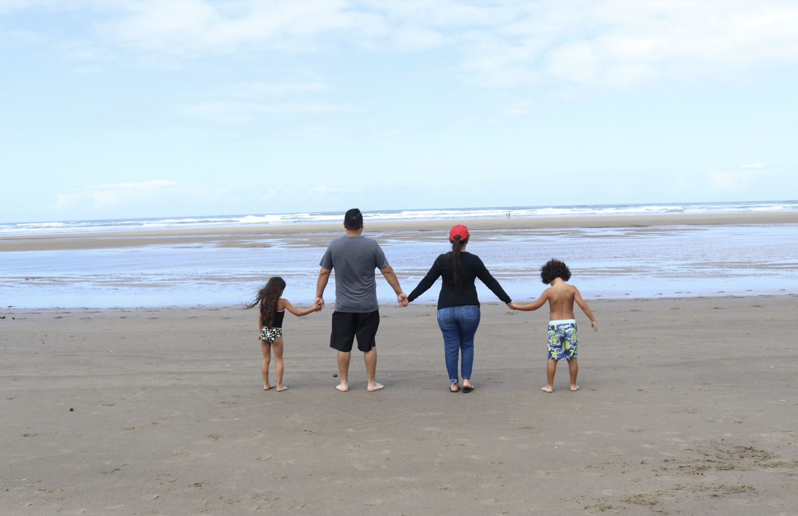 Crecemos Outdoors: Meet Mindy Silva – Latino Outdoors